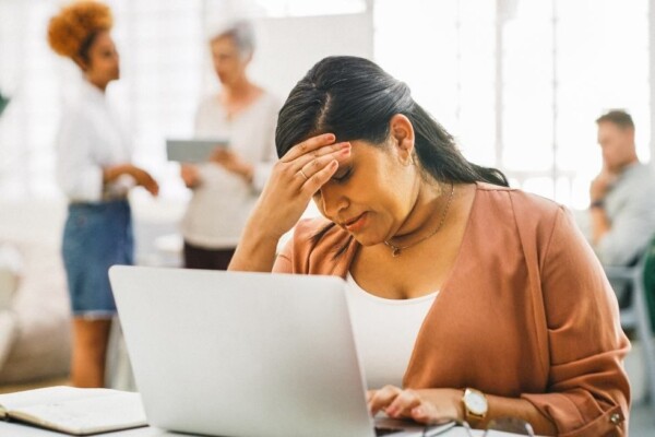 What Is a Victim Mentality and 3 Ways to Overcome This Behaviour